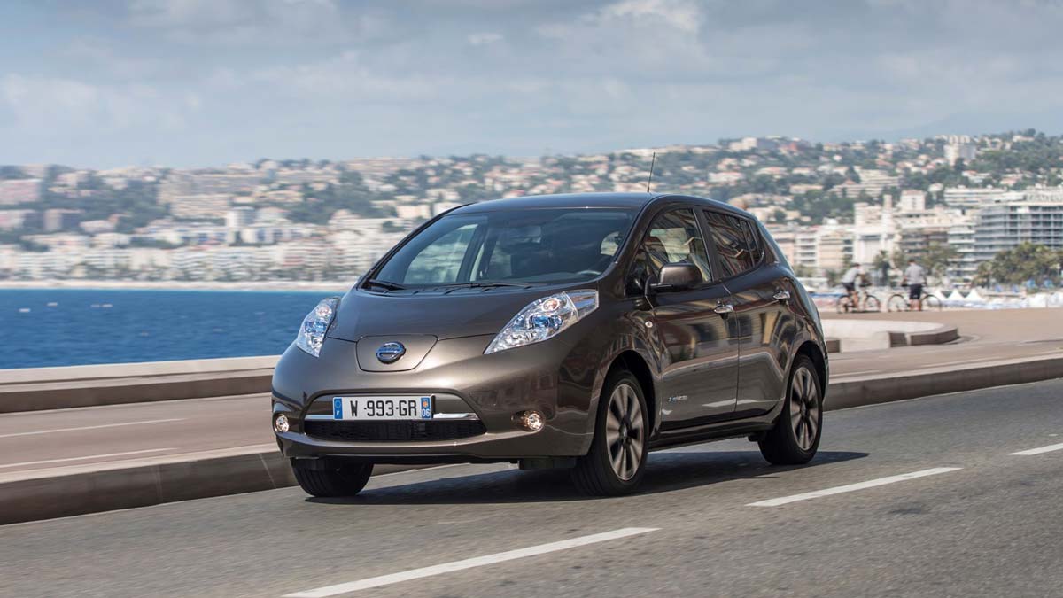 Nissan Leaf ZE0 – The Driven Market